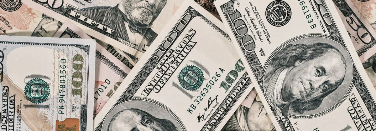 Abundance vs. Scarcity Thinking: Which One Are You (Really) Operating In?